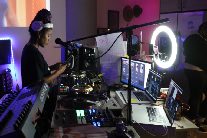 DJ spun tunes for 24 hours to lift spirits around the world during ...