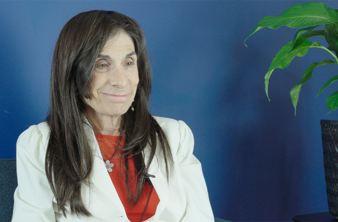 Twin expert says Barnum banned 'Siamese twins' Chang and Eng from ...