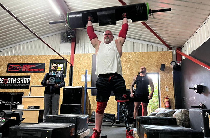 Man who lost leg in horror crash that 'killed' him breaks record with ...