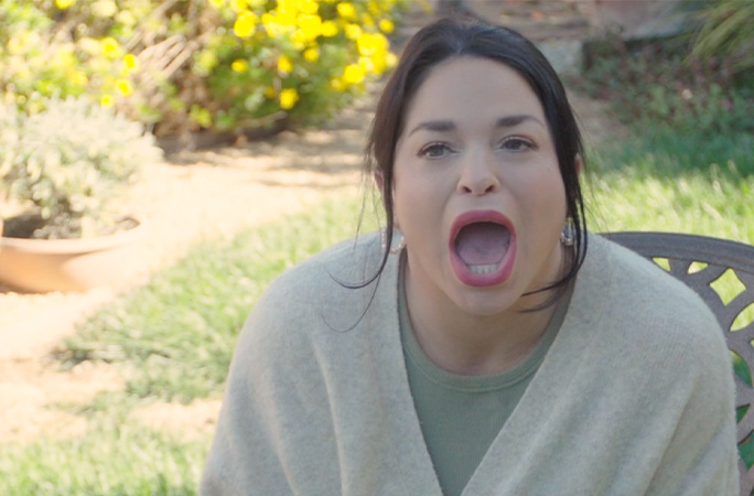 Record holder’s amazing reaction to discovering tallest woman was born ...