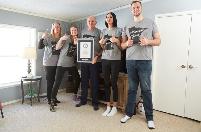 World's tallest woman forms unbreakable bond with record breakers in ...