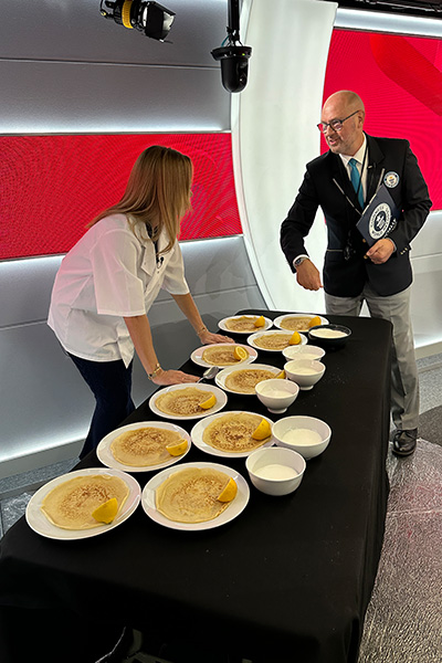 Amanda Holden proves she’s flipping excellent with Pancake Day record ...