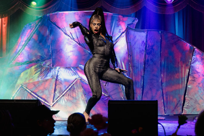 Drag queens combat threats by hosting record-breaking brunch | Guinness ...