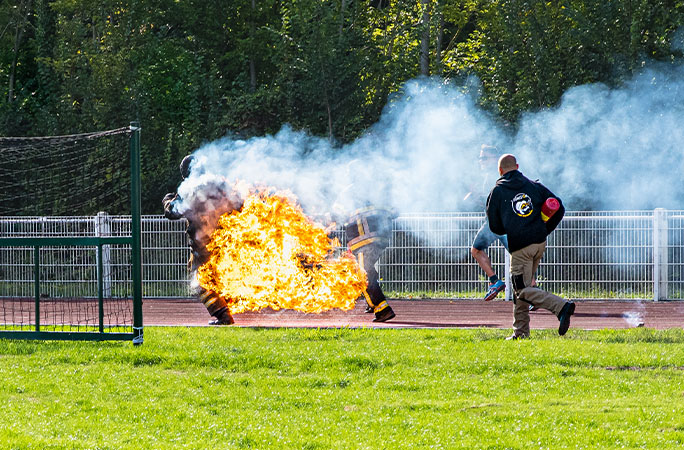 French 'Human Torch' runs record-breaking distance while on fire ...
