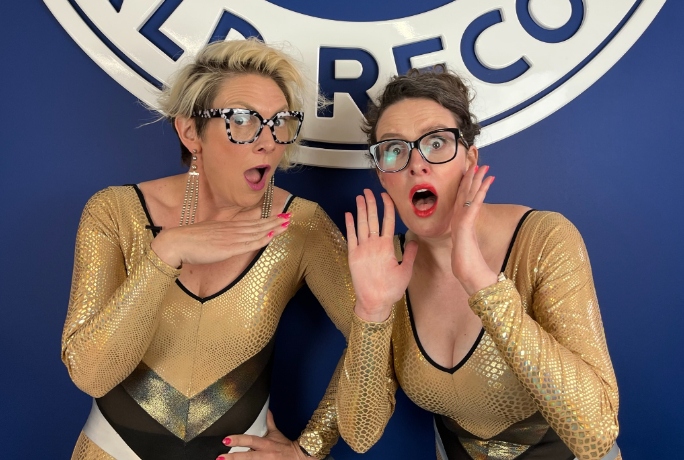 Scummy Mummies scale Everest for record-breaking comedy gig with a stunning view | Guinness ...