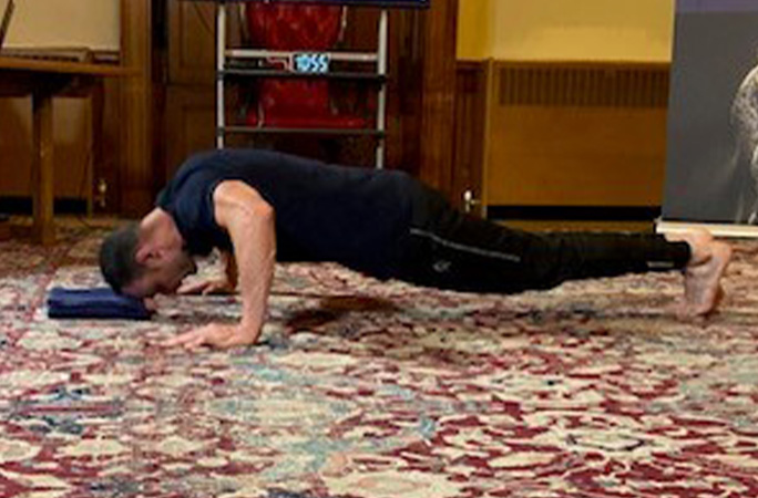 Man does 3,378 push ups in an hour, breaking record on seventh attempt ...