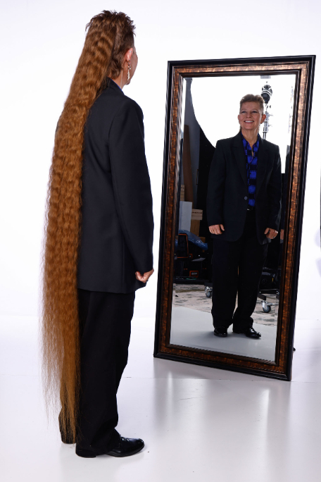 Business in the front, party in the back: Tennessee woman has longest ...