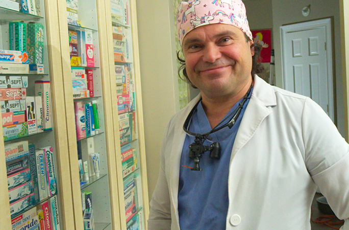 USA dentist owns world’s largest toothpaste collection | Guinness World ...