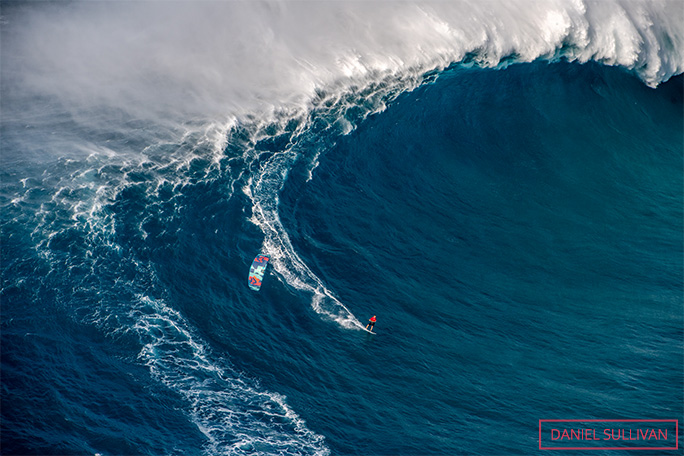 Hawaiian man conquers largest wave kitesurfed that's taller than the ...