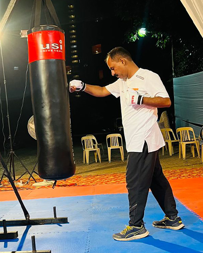 Indian man performs 55-hour punching marathon to break world record ...