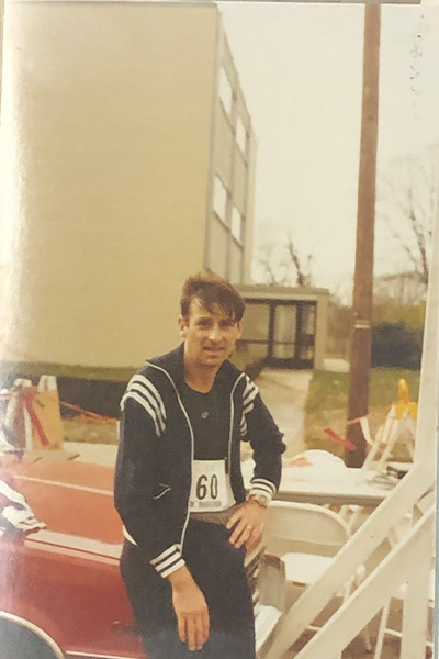 Great-grandad with passion for marathon running survives for record ...
