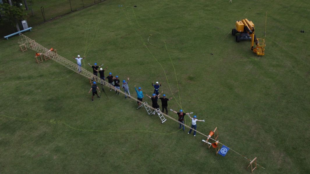 YouTube channel shows how cool science is by breaking gigantic record ...