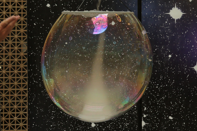 Watch these bubblers create a tornado inside a soap bubble | Guinness World Records