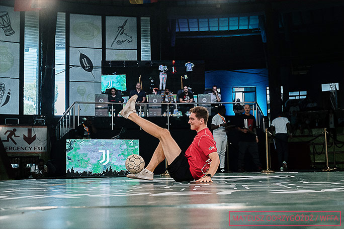 Rising freestyle-football star dispossesses her idol of clipper trick ...