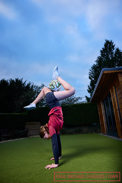 Rising freestyle-football star dispossesses her idol of clipper trick ...