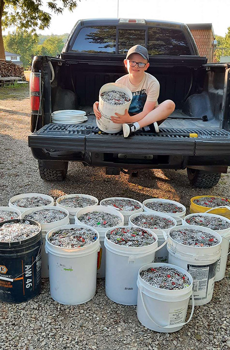 10-year-old kid shares wise words as he earns record for recycling ...