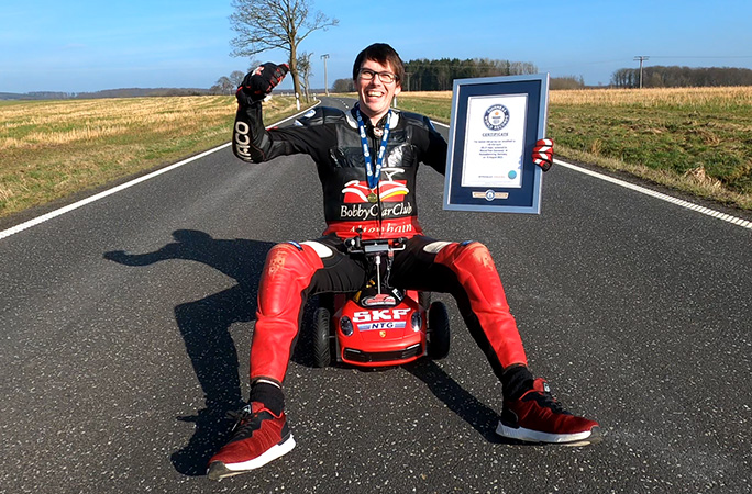 German engineer modifies toy car to reach blistering speed of 92 mph ...