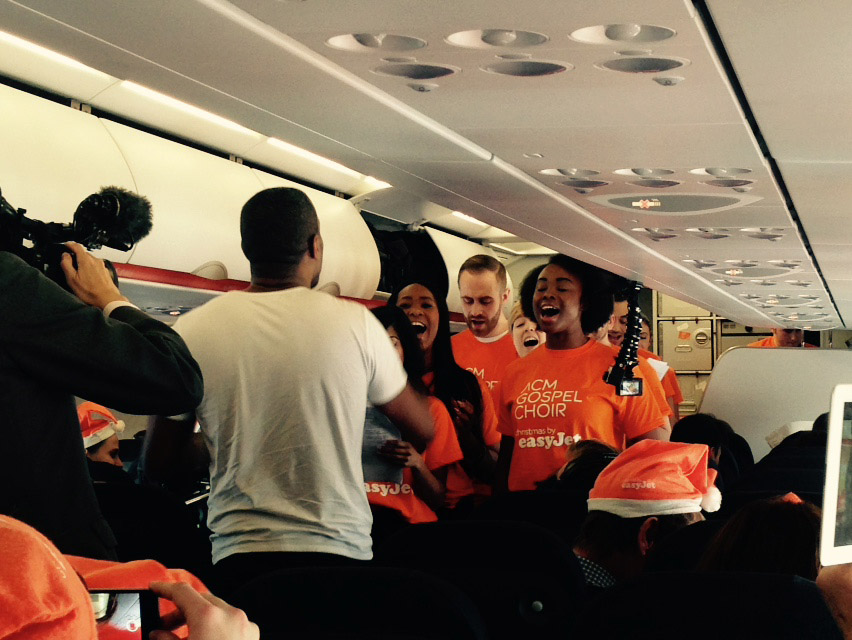 Christmas caroling reaches new heights as easyJet sets highest altitude ...