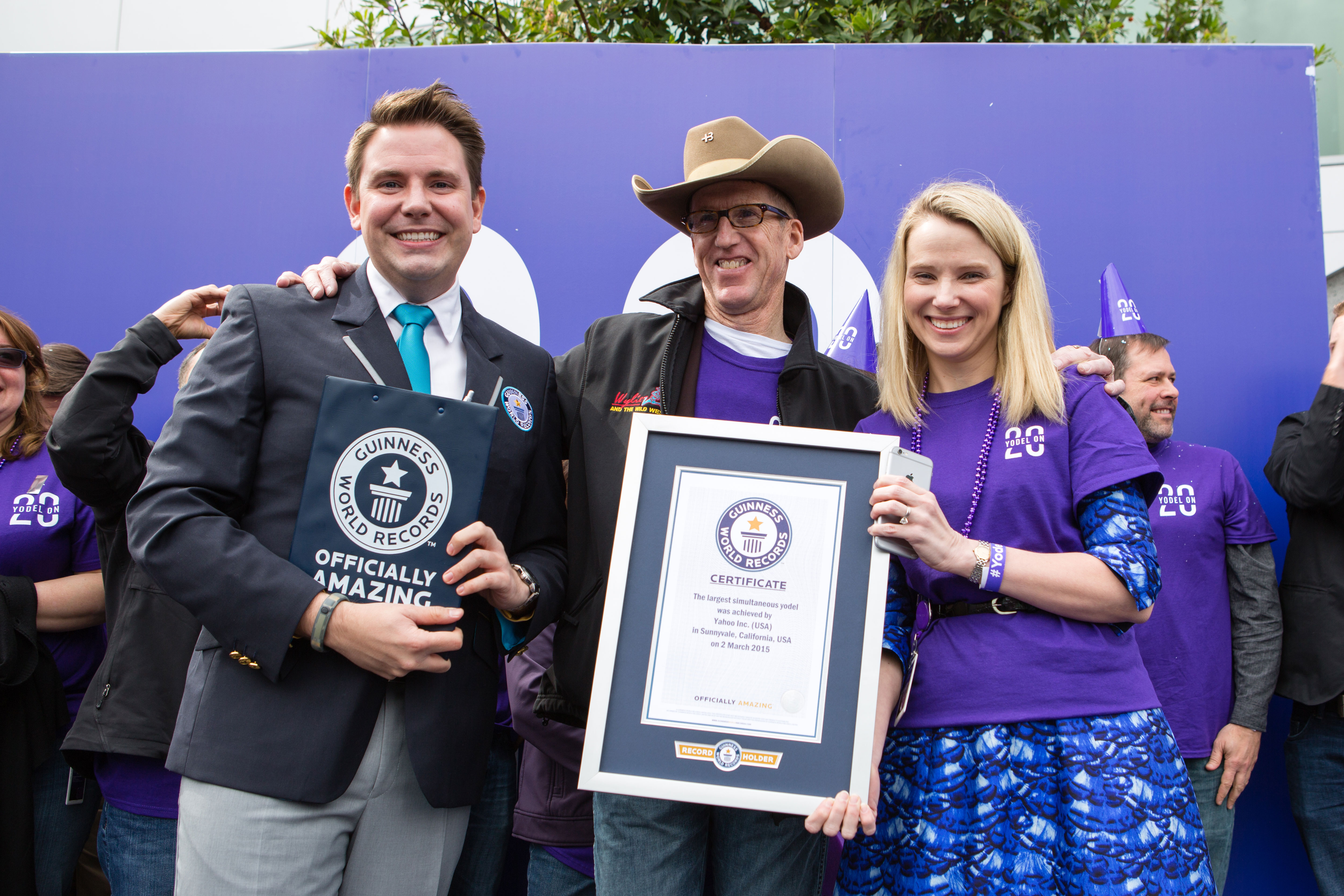 Yahoo marks 20th birthday celebrations with yodelling world record ...