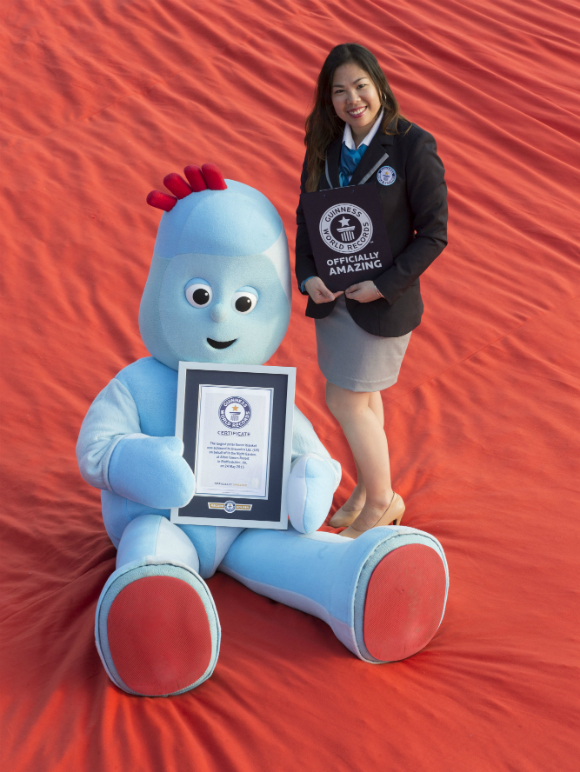 CBeebies’ Igglepiggle unfurls world’s largest polar fleece blanket at Alton Towers for Guinness ...