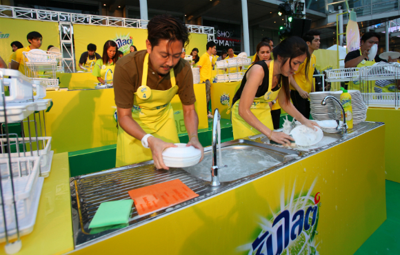 Unilever’s Sunlight dishwashing competition sets a new Guinness World ...