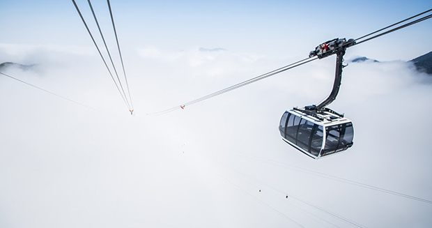 Longest non-stop three-rope cable car in the world opens in Vietnam ...