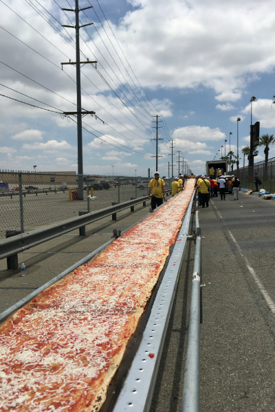 Mile-long pizza breaks a world record in California | Guinness World ...