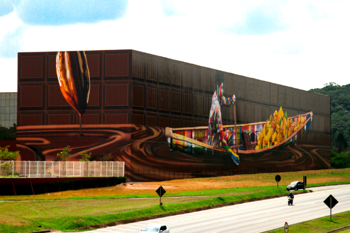 New record-breaking spray paint mural looks like an enormous chocolate ...