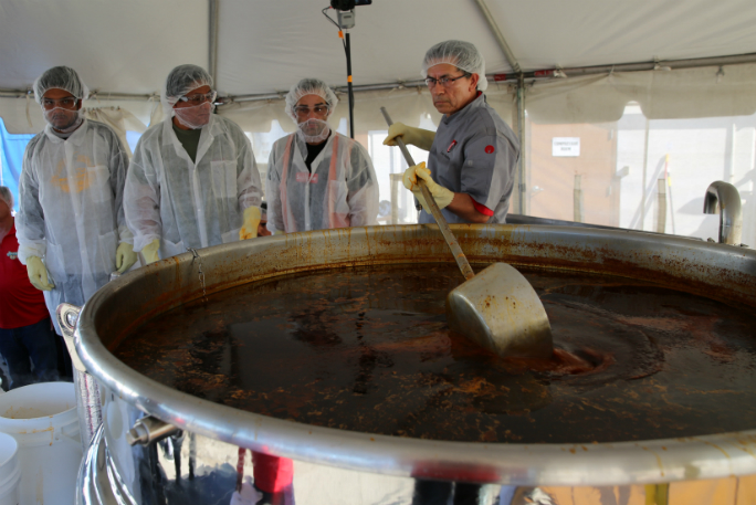 Californian chefs whip up a batch of menudo soup which weighs the same ...
