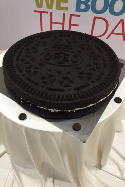 An Oreo biscuit weighing 73 kg has been made – and it looks mouth ...