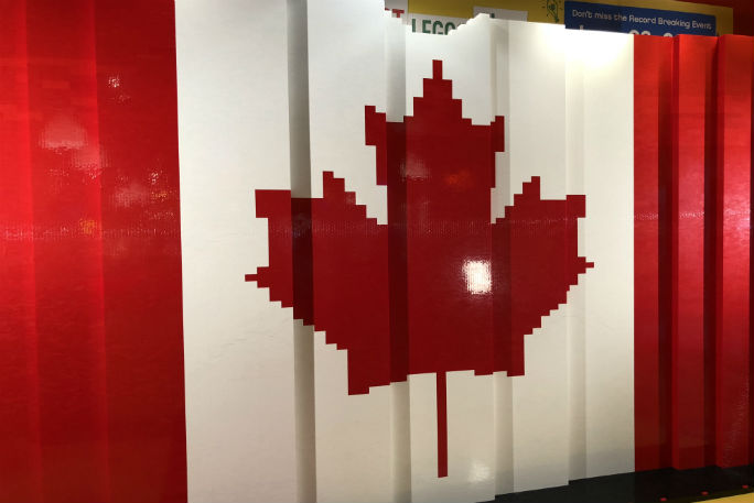 Legoland attraction constructs enormous Lego flag with more 240,000 ...