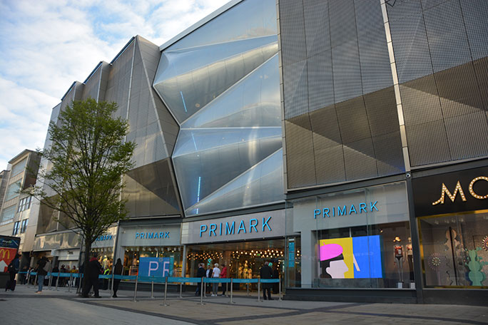 World's biggest Primark becomes the world's largest fashion retail ...
