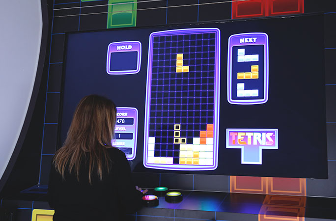 Tetris arcade machine is world’s largest standing at 16 ft | Guinness ...