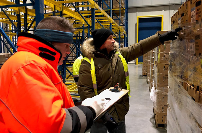 Biggest ever turkey donation provides festive feast for 15,000 families ...