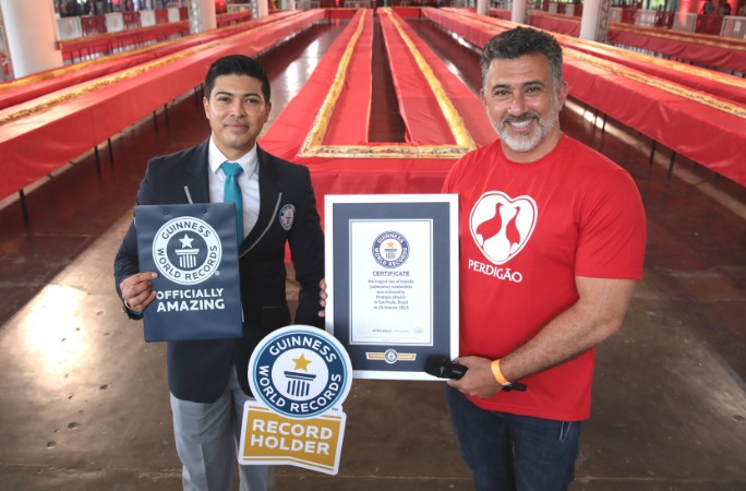 Line of 1,180 sandwiches breaks record to celebrate Sao Paulo’s ...
