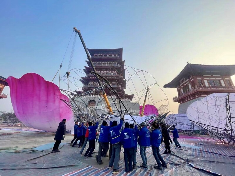 Stunning peony lantern as tall as an 8-storey building breaks record in ...