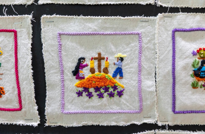 Mexican artists create over 3,000 ab-sew-lutely amazing pieces to break ...