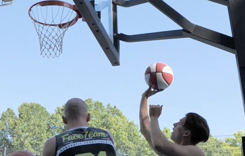 Most behind-the-backboard basketball shots in one minute (male ...