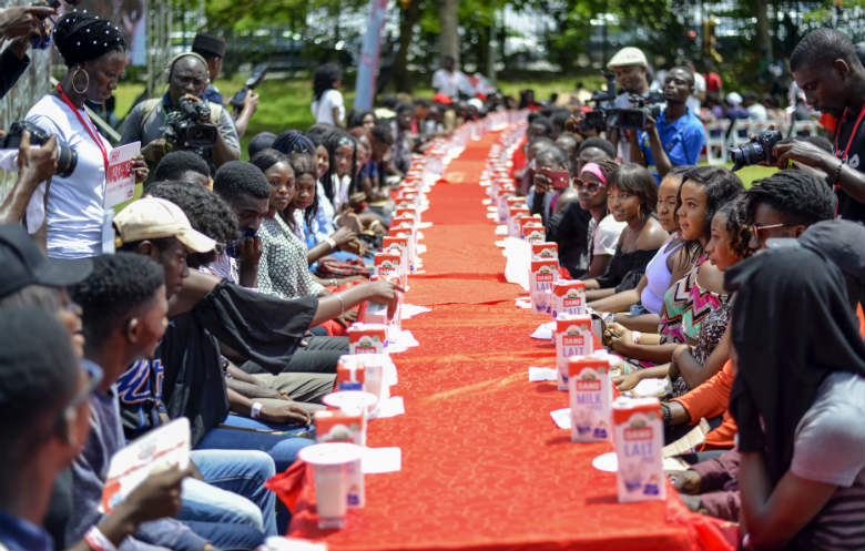 Longest drinks pouring relay | Guinness World Records