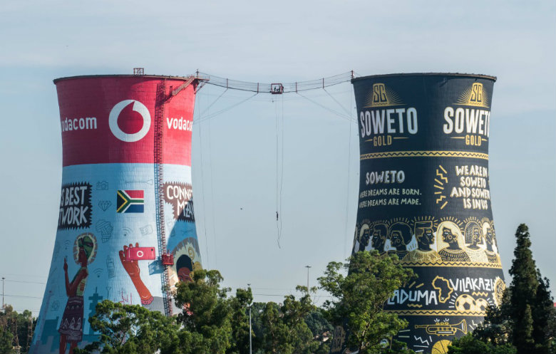 Fastest 50 m rope climb | Guinness World Records