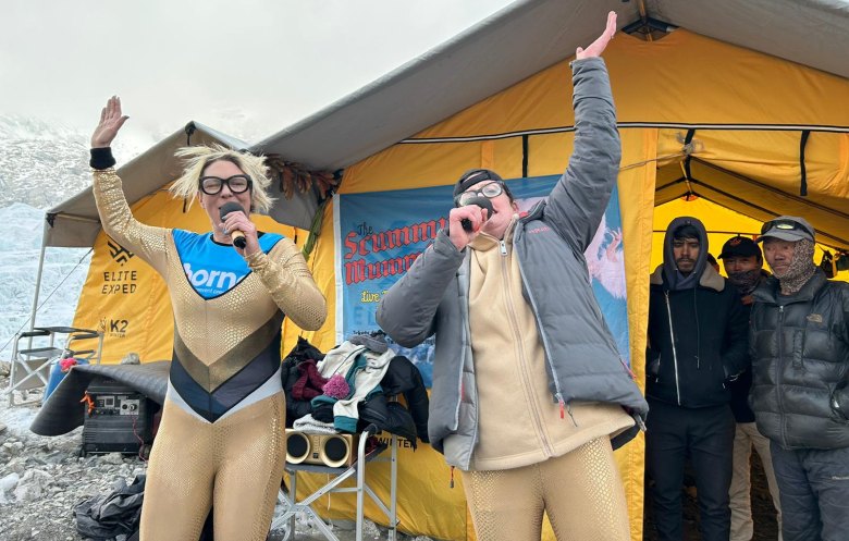 Highest altitude stand-up comedy gig on land | Guinness World Records
