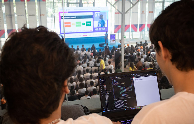 Largest computer programming lesson | Guinness World Records