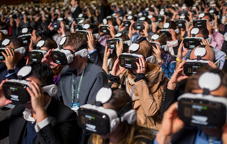 Most people using virtual reality displays | Guinness World Records