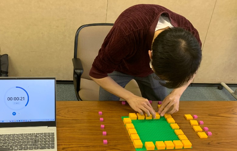 Most LEGO® brick castles built in one minute | Guinness World Records