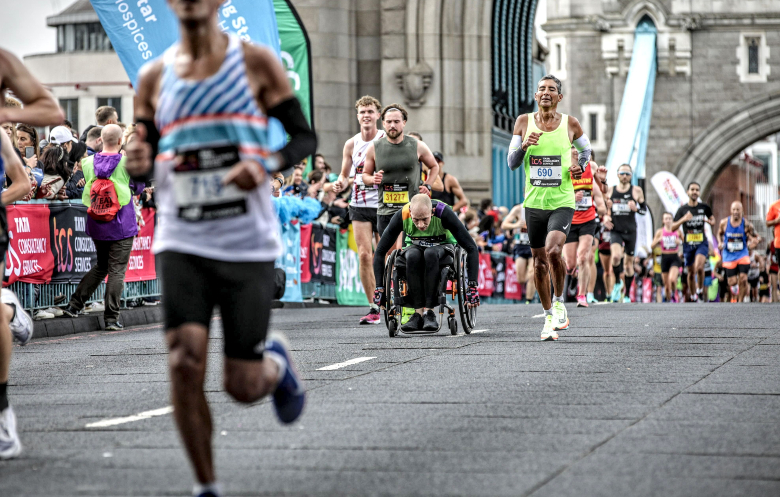 Fastest marathon in a non-racing wheelchair (male) | Guinness World Records