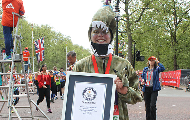 Fastest marathon dressed in a full body dinosaur outfit (female ...
