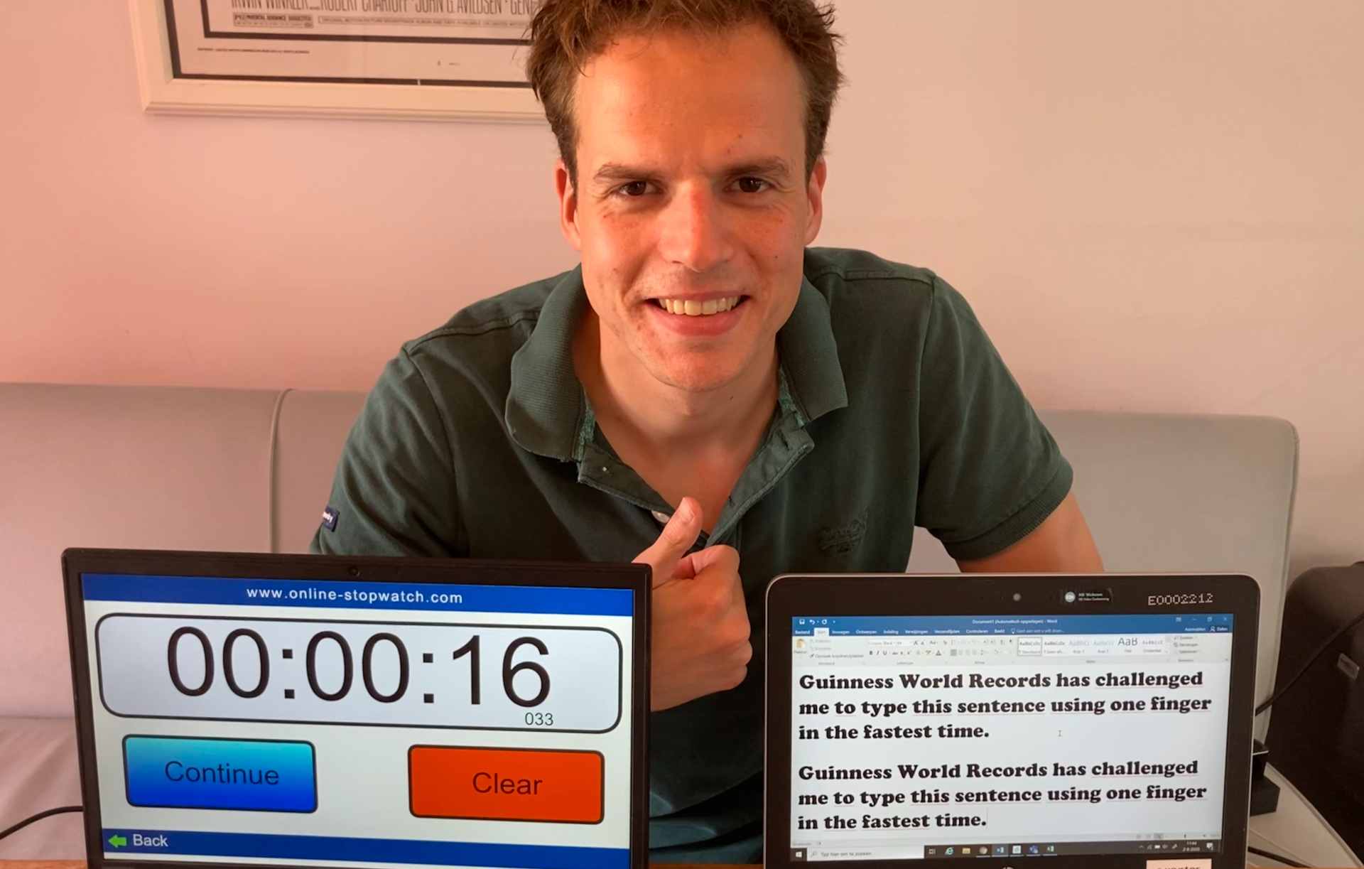 Fastest time to type using one finger | Guinness World Records