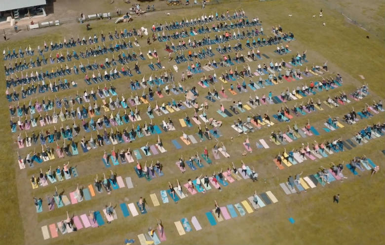 Largest goat yoga class | Guinness World Records
