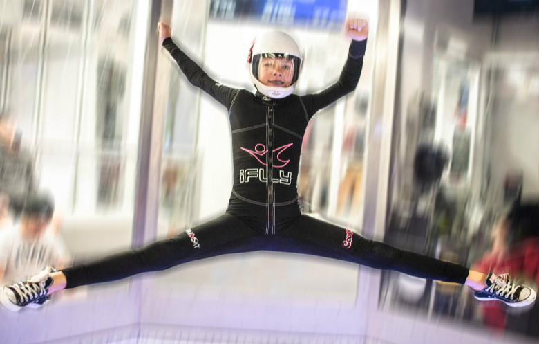 Most box split spins in a wind tunnel in one minute | Guinness World ...