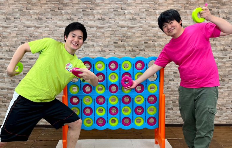 Fastest time to complete a giant connect four board (team of two ...